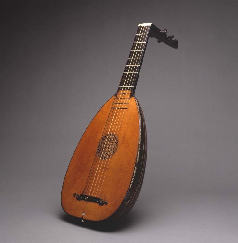 The Lute: From Its Origins to Today - Handmade Sound