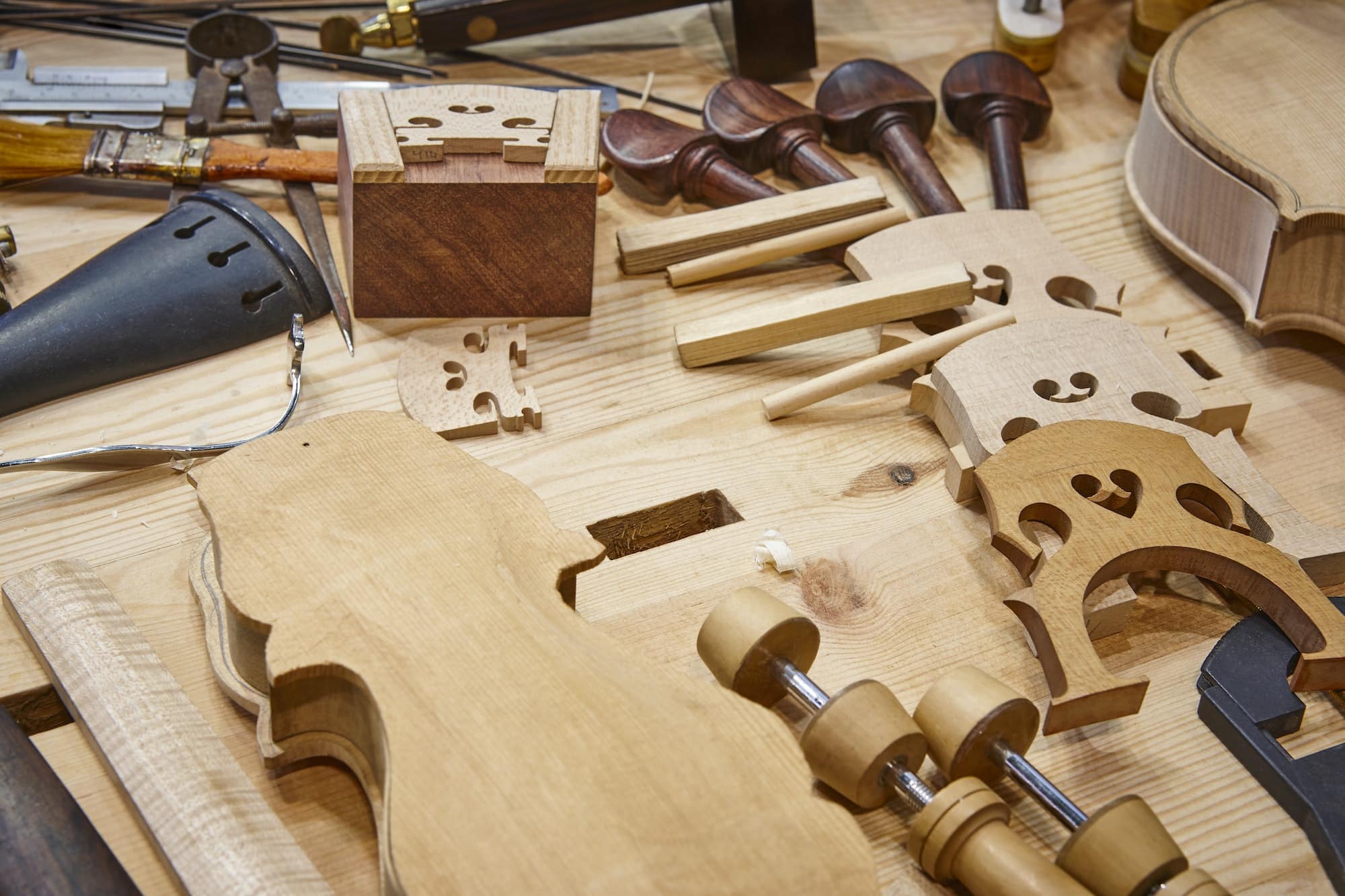 Italian Musical Instruments and Luthiery: A Long Tradition - Handmade Sound