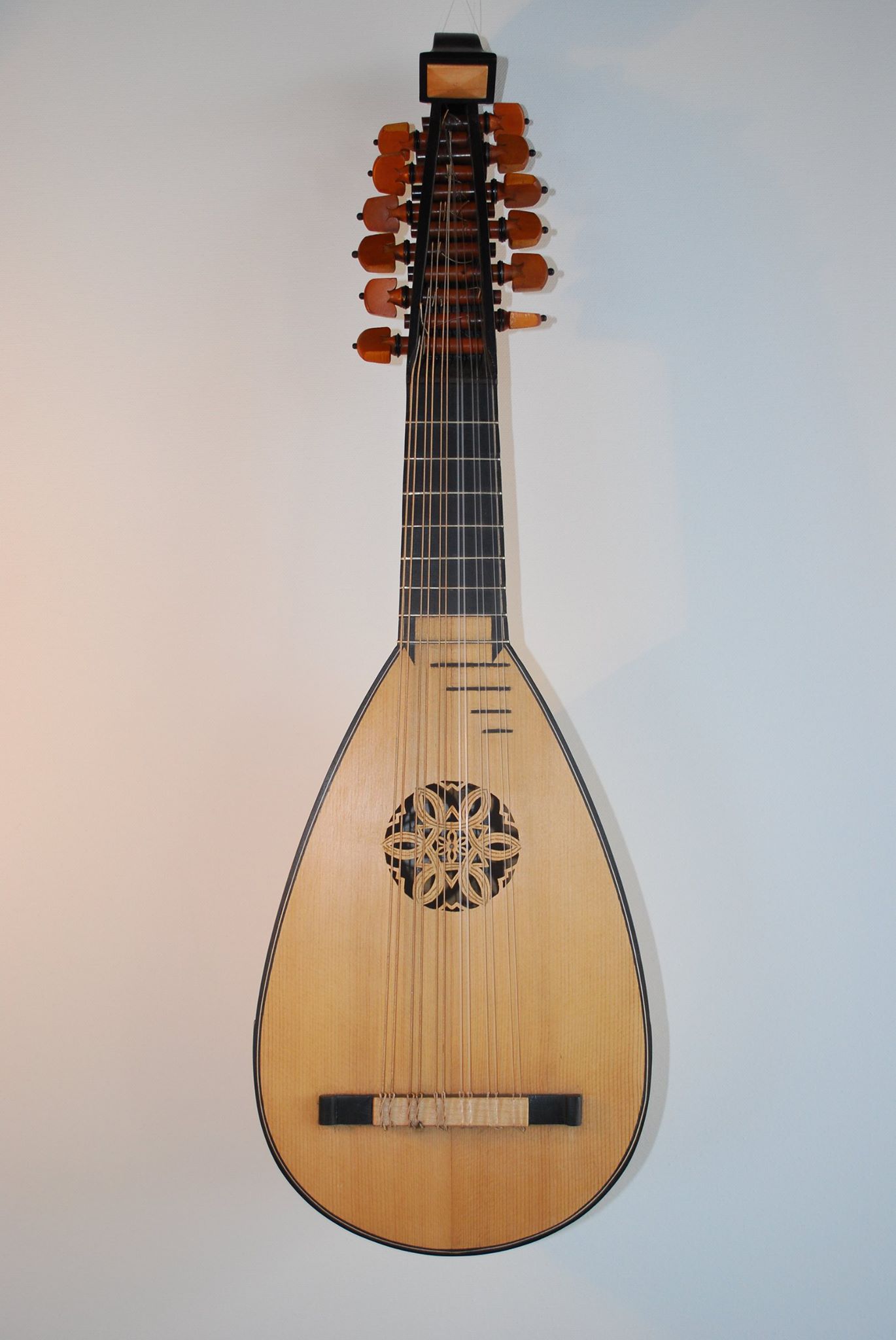 Milanese Mandolin 1700 Model Vorraro - Handmade Sound